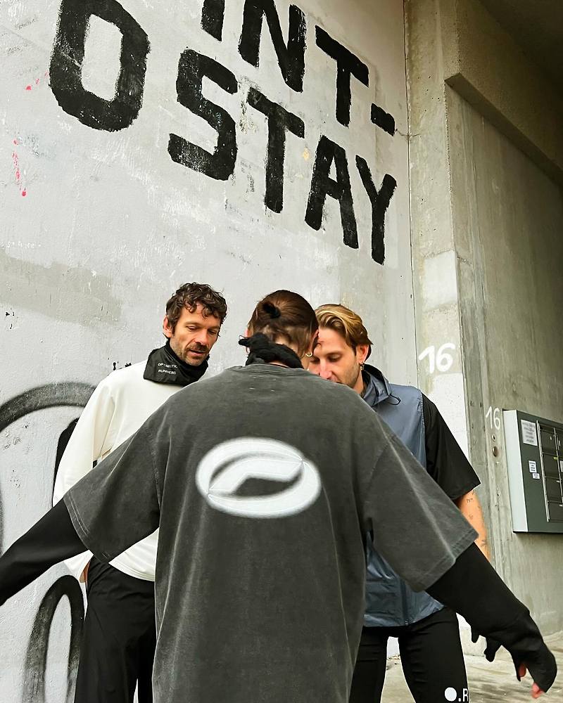 후루츠패밀리가 소개하는 러닝과 감성 사이, 옵티미스틱 러너(Optimistic Runners)