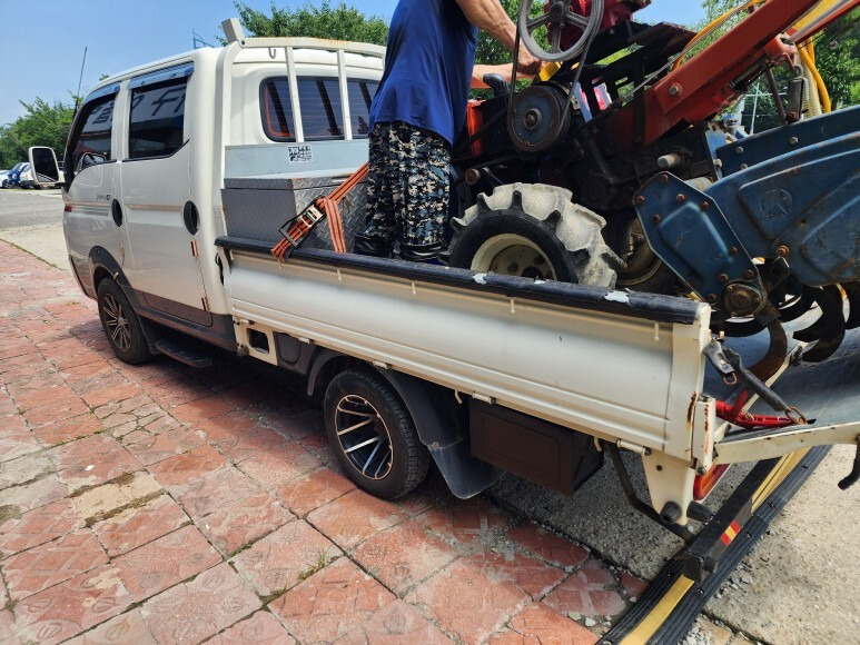 힘찬배터리 창원 창원밧데리 창원배터리 창원 외동 농기계 자동차 배터리 출장 교환 전문점 창원 마산 진해 김해 수입차 국산차 밧데리 교환 전문점 힘찬밧데리