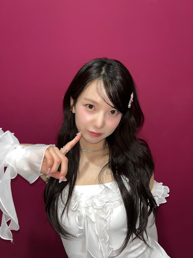 [240615] 최유진 | 유진 | Yujin @ MBC Show! Music Core [Kep1going On]