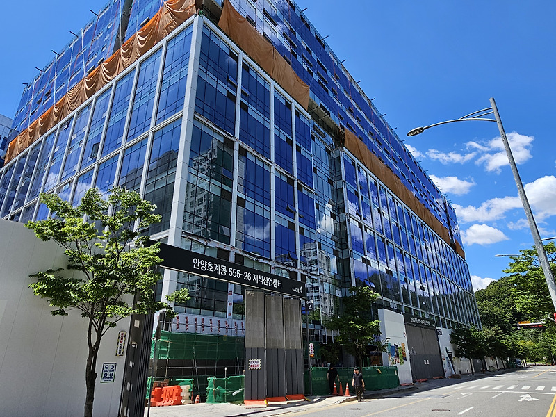 지식산업센터 전매 (매매) 실평수 14평 ~ 100평까지 금정역 3차 SKV1 분양가격으로 :: 즐거움이 가득한 집 02-443-0277