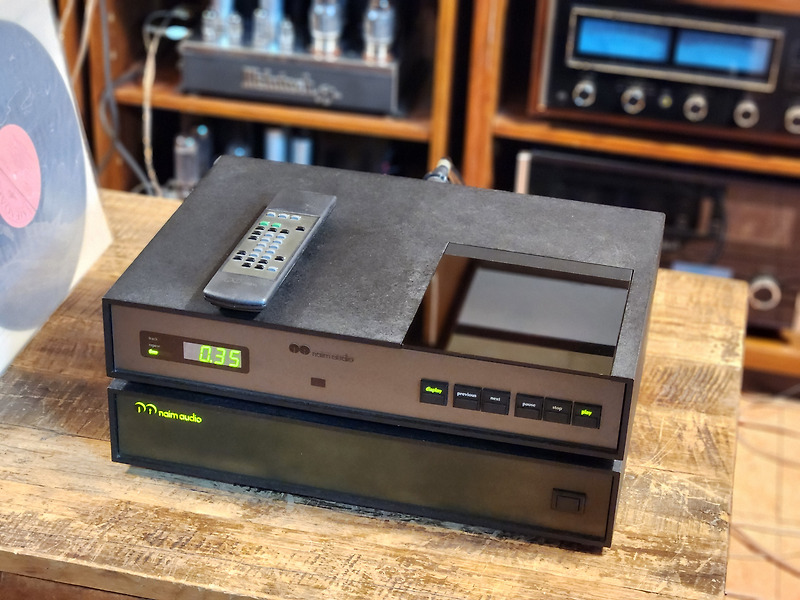 영국 Naim Audio 네임오디오 사의 레퍼런스 NA-CDS1 시디 플레이어 입니다 -신품픽업 정검완료 블랙번디 A급 리모컨 ...