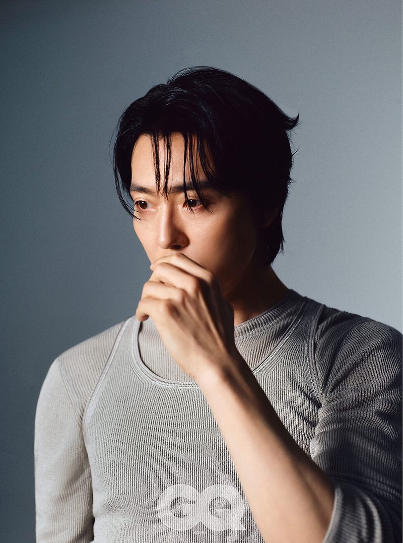 이무생 GQ 인터뷰 화보 (24.03.28)
