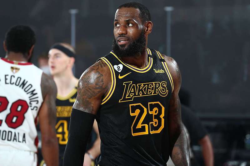 Kobe Bryant를 기리며: triangle offense