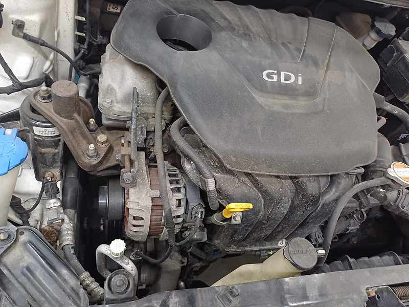 아반떼md 자동차 엔진쪽에서 금속 마찰 소리가 들림아반떼md 발전기 고장 수리아반떼md 제네레이터 교환 아반떼md 재생품 발전기 교환 블루텍 자동차정비