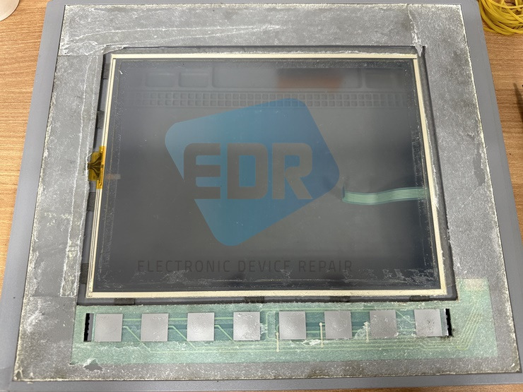 SIEMENS KTP1000 Basic PN 6AV6 647-0AF11-3AX0 / 지멘스 터치스크린 수리 완료