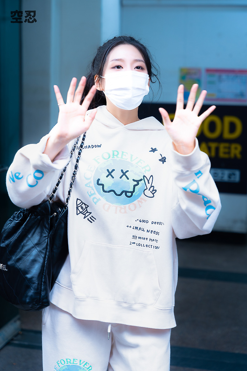 20231015 'We Will Rock You' 퇴근길 Lovelyz Jeong Ye-In