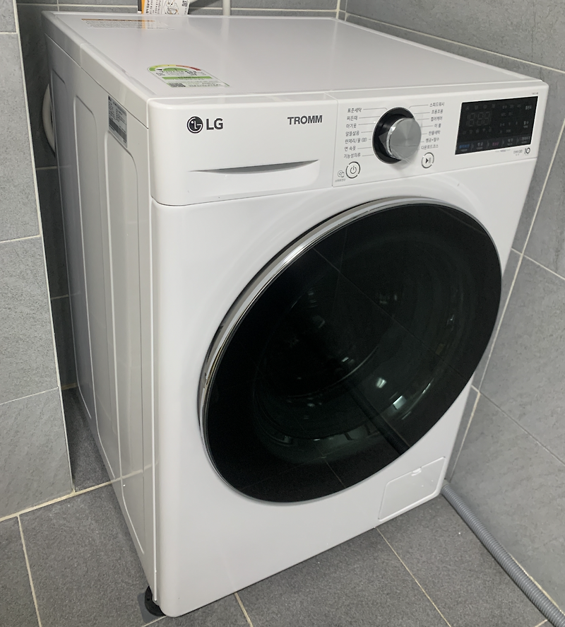 [내돈내산] 좁은 세탁실 LG 트롬 드럼세탁기 F12WVA(12kg) 추천 후기! :: 끼룩씨의 오늘하루