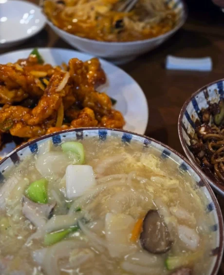 생생정보 2168회 파주 기다려야 제맛 이색 반반 짜장면 안동각 11월 19일 방송