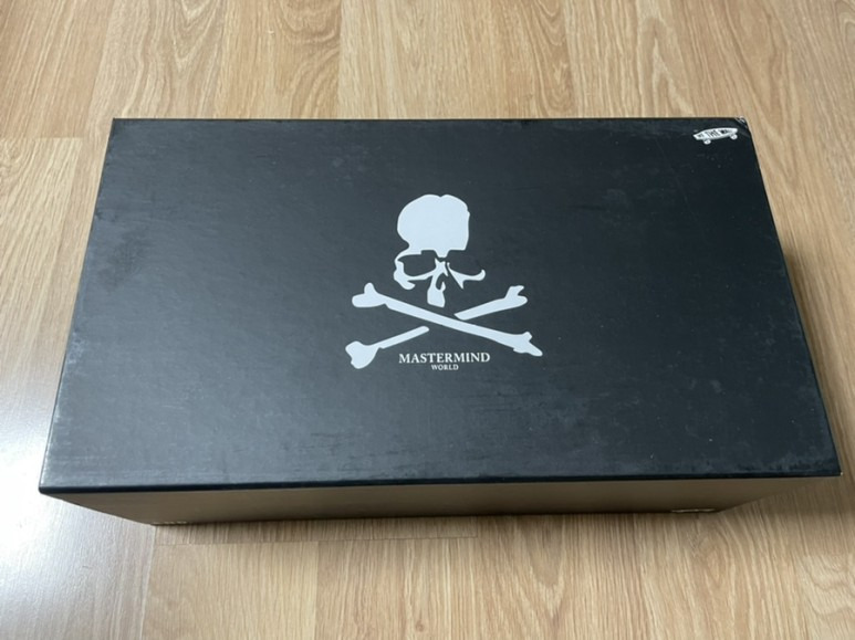 VANS X MASTERMIND X END