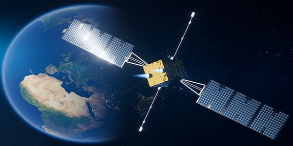 French Space Agency Signs Innovative 'On-Orbit Services' Contract with ...