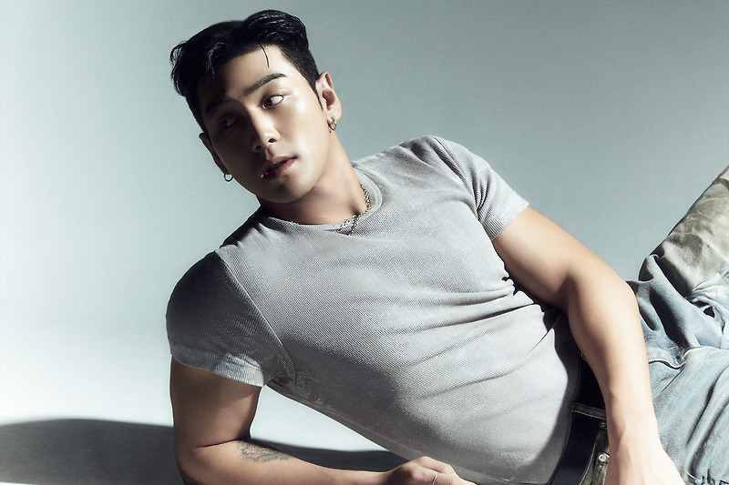 BAEK UP :: 240925 오늘의 백호