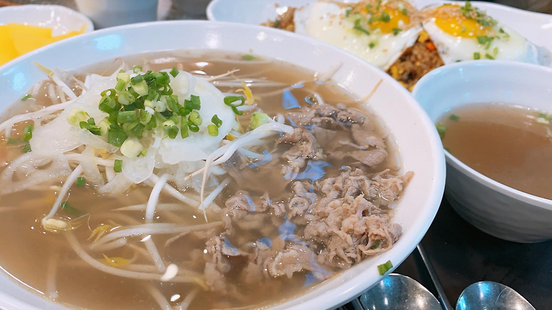 부천역 지하 EAT-RO 홍대쌀국수