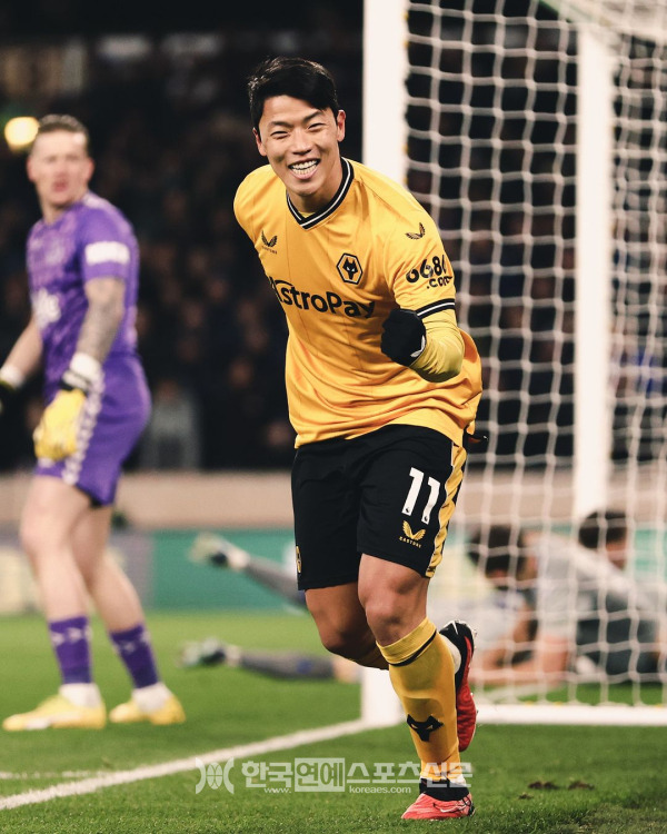 [EPL] 울버햄튼 황희찬, BBC 선정 주간 베스트 11