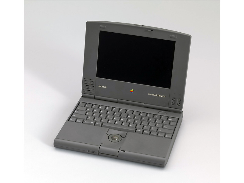 Macintosh PowerBook Duo 230
