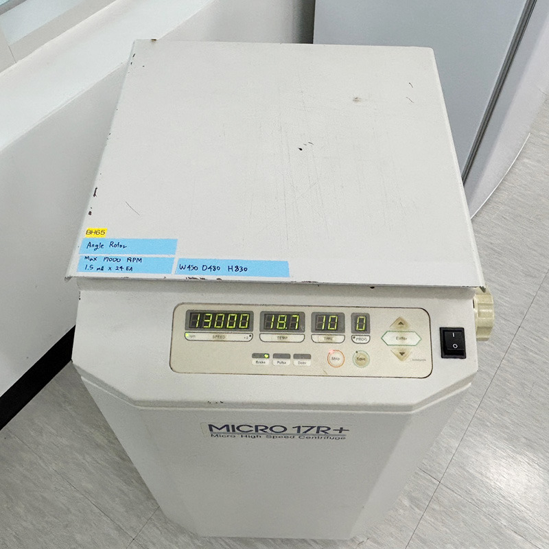 Micro R17 Plus Centrifuge 원심분리기 (BH65)