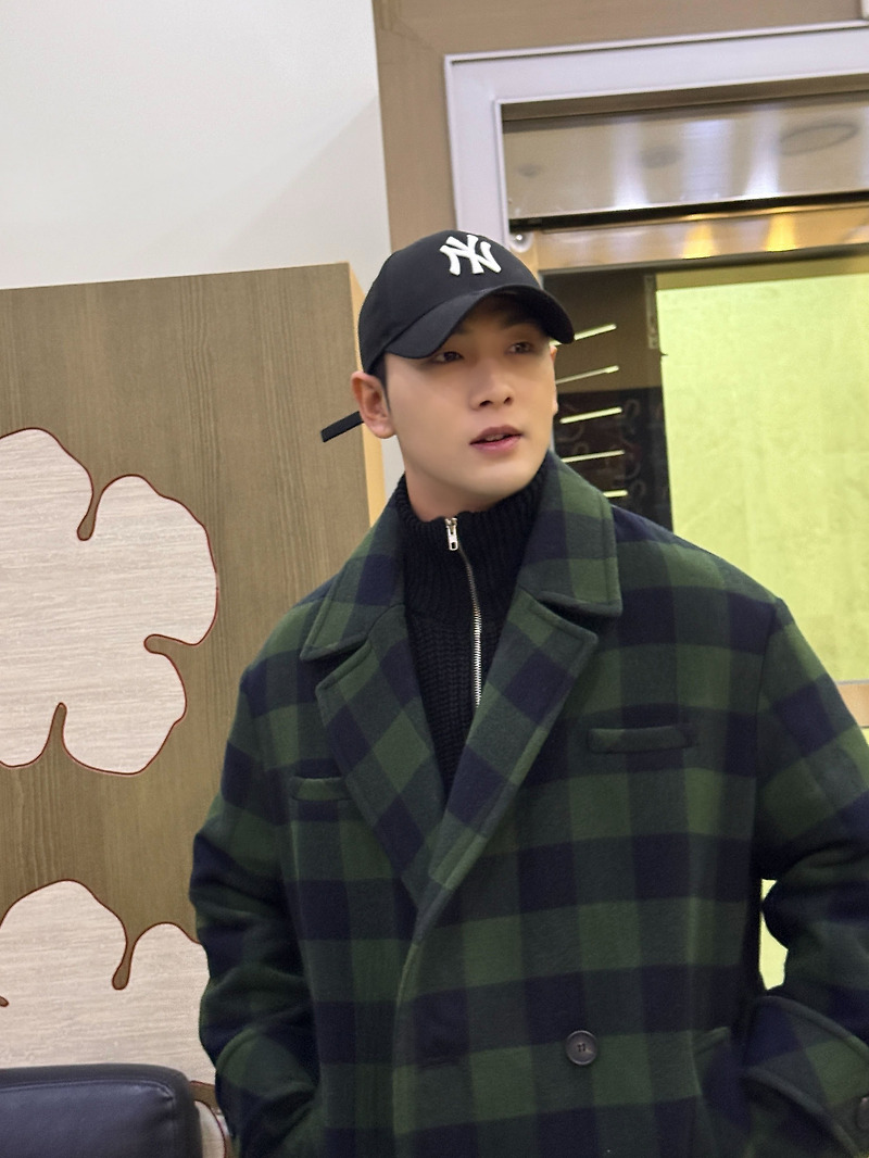 BAEK UP :: 250109 오늘의 백호