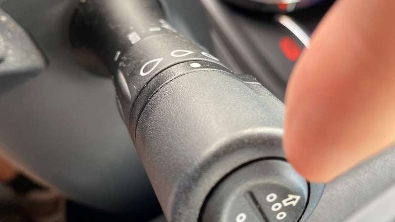 sm3 차량 정비가 필요합니다 정비경고등 초기화 방법 알아보기