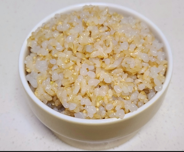 현미밥 맛있게 하는법과 현미밥 부작용 (먹지 말아야 할 사람)