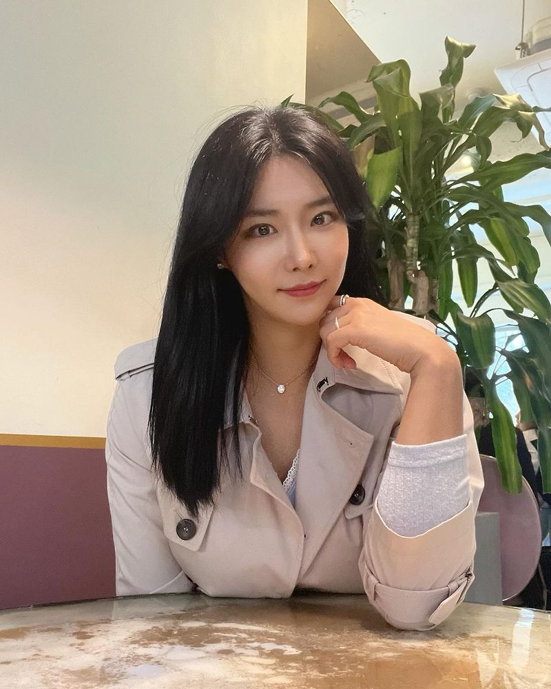 박현진 트레이너 결혼 피트니스 모델 머슬마니아 비키니 글래머 몸매 교복 사진 셀카 인스타