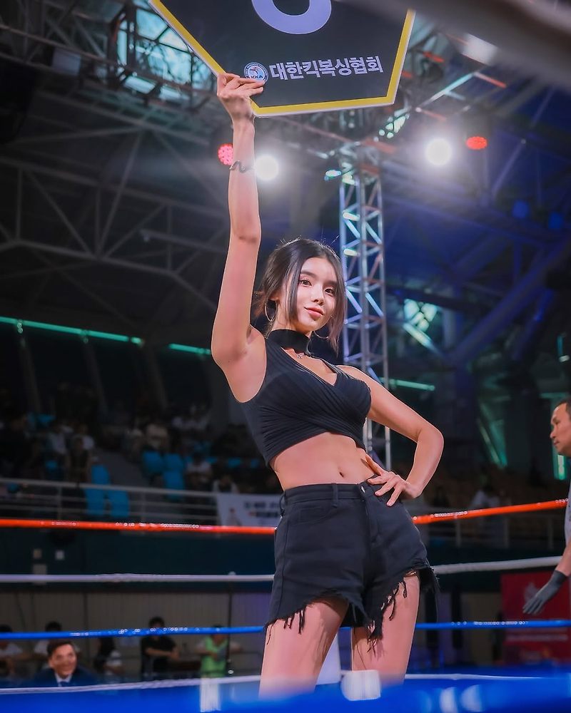 이송빈 레이싱모델 라운드걸 틱톡 인스타