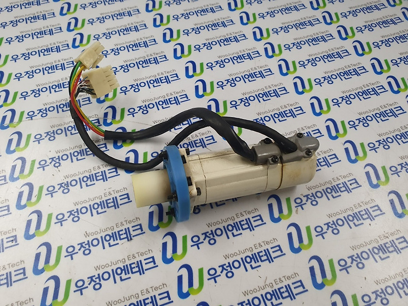 PANASONIC AC SERVO MOTOR / MSM012B1N