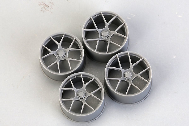 Hobby design 1/24 911 GT3RS 3D Wheel