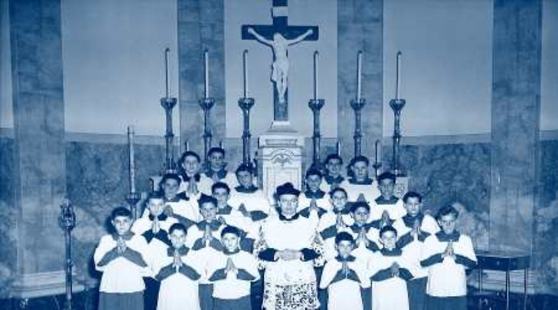 [3-1] Altar Girls, Altar Boys and the Priesthood: Connecting the Dots...