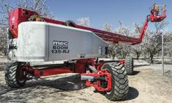 미국 MEC 고소작업대 – 신규 텔레스코픽 붐 리프트 “MEC 135 RJ(41m)”