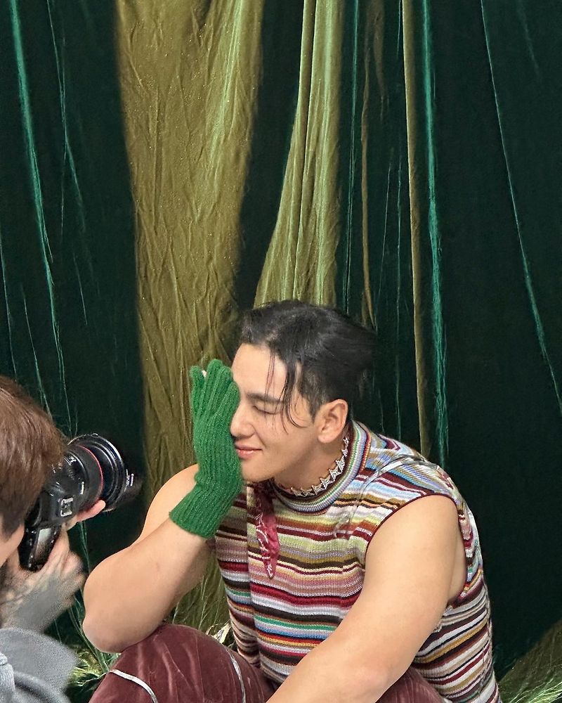 BAEK UP :: 231219 오늘의 백호