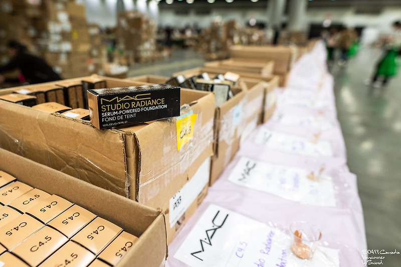 에스티로더 그룹의 대규모 창고세일 (2025 Estée Lauder Warehouse Sale)