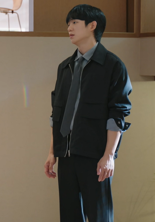 엄친아 정해인 블랙 점퍼 잠바 협찬 의상 브랜드♥엄마친구아들 14회 최승효 옷 승효 자켓 셔츠 넥타이 팬츠 바지 코디 검정 패션