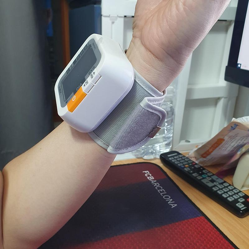 안살껄! 휴비딕 자동 혈압계 비피첵 S HBP-550