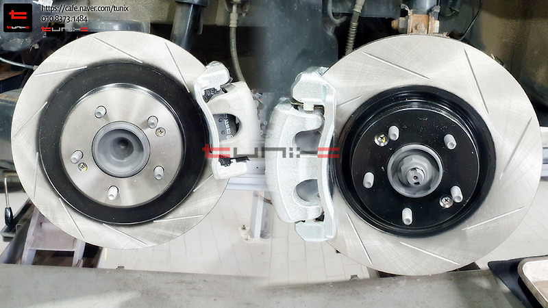 아반떼AD 가성비 극강 브레이크튜닝 - xg2p 320mm & 리어 300mm확장 세트 ( 대구브레이이크튜닝 i30 K3 벨로스터 )