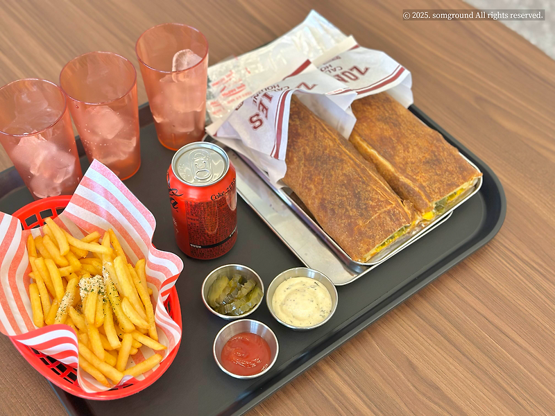 * 평택 :: 미국감성뿐 아니라 맛까지 잡은 칼조네 가게가 있다 - 조니스칼조네하우스 (ZONIES CALZONE HOUSE)