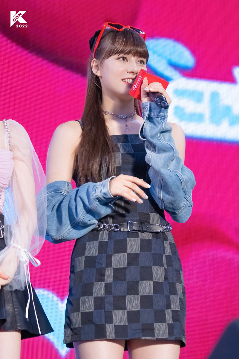 NiziU (니쥬) KCON 2022 JAPAN MORE BEHIND PHOTOS_M&G DAY3 — NiziU(니쥬)와 함께 / 니쥬 기록실