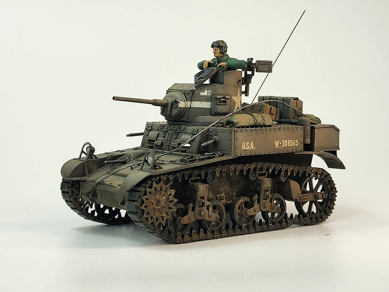 1/35 WWII US Light Tank M3 Stuart[Tamiya] & T16 Workable Tracks for M3 ...
