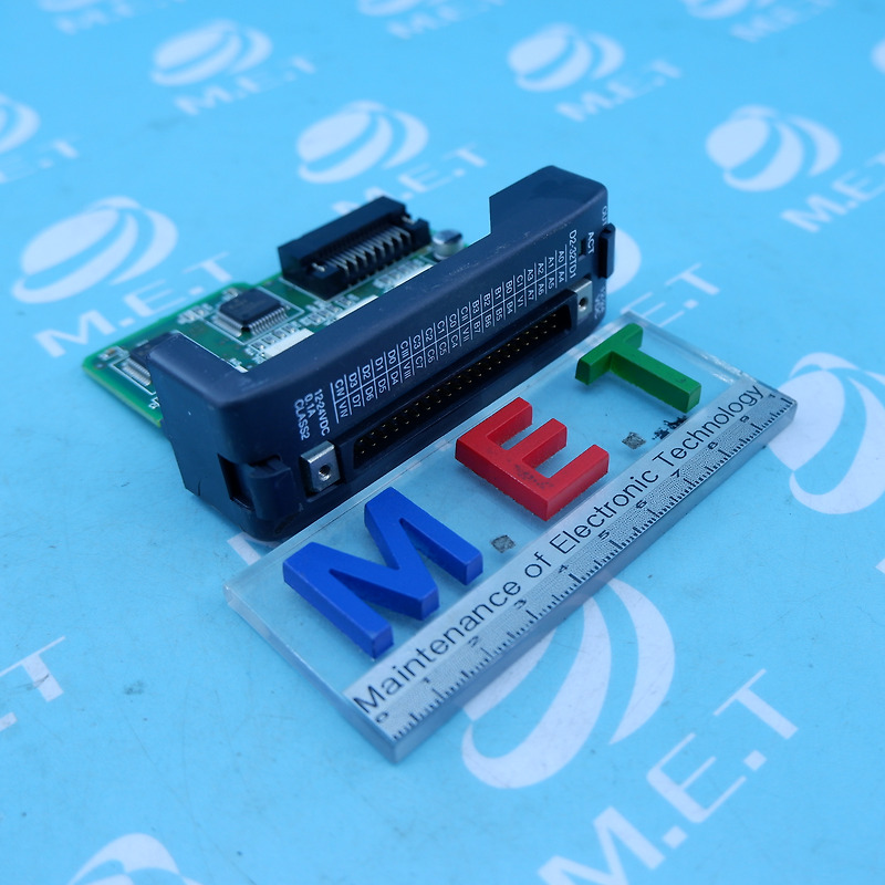 D2-32TD1 [PLC] KOYO OUTPUT MODULE 12-24VDC D2 32TD1 ㈜엠이티 산업 자동화 장비 수리 판매 테스트 전문