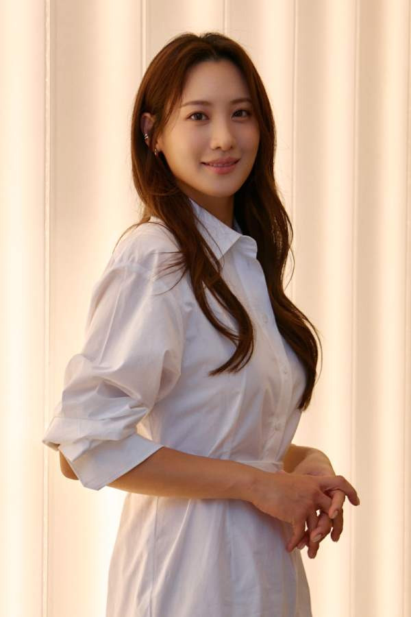 배우 수현 결혼 5년 만에 파경…차민근 전 대표와 각자의 길로