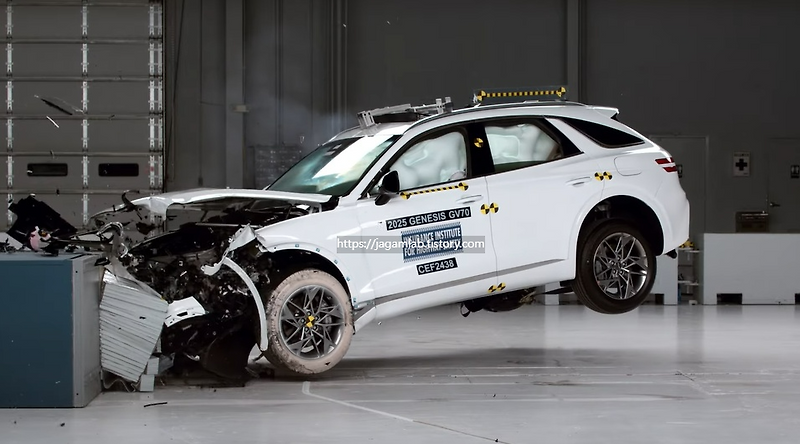 2025년 GV70 IIHS 충돌 안전 테스트 결과 리뷰