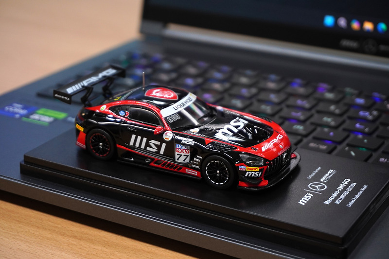 MSI x 메르세데스 벤츠 콜라보 노트북