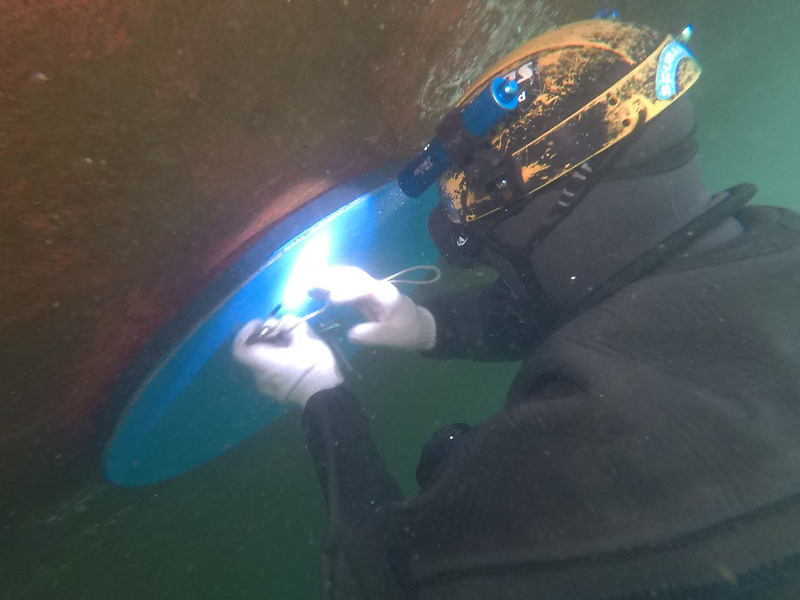General Cargo 450A overboard outlet watertight works / 선외변방수작업