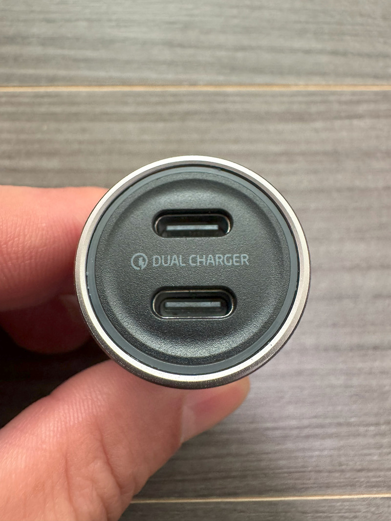 아트뮤 USB PD 듀얼 차량용 고속충전기 CP520 (MAX 40W)