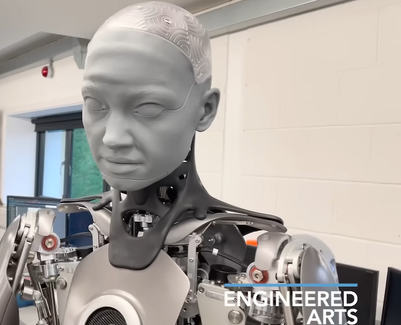 Engineered Arts가 꿈꾸는 인간형 로봇의 미래