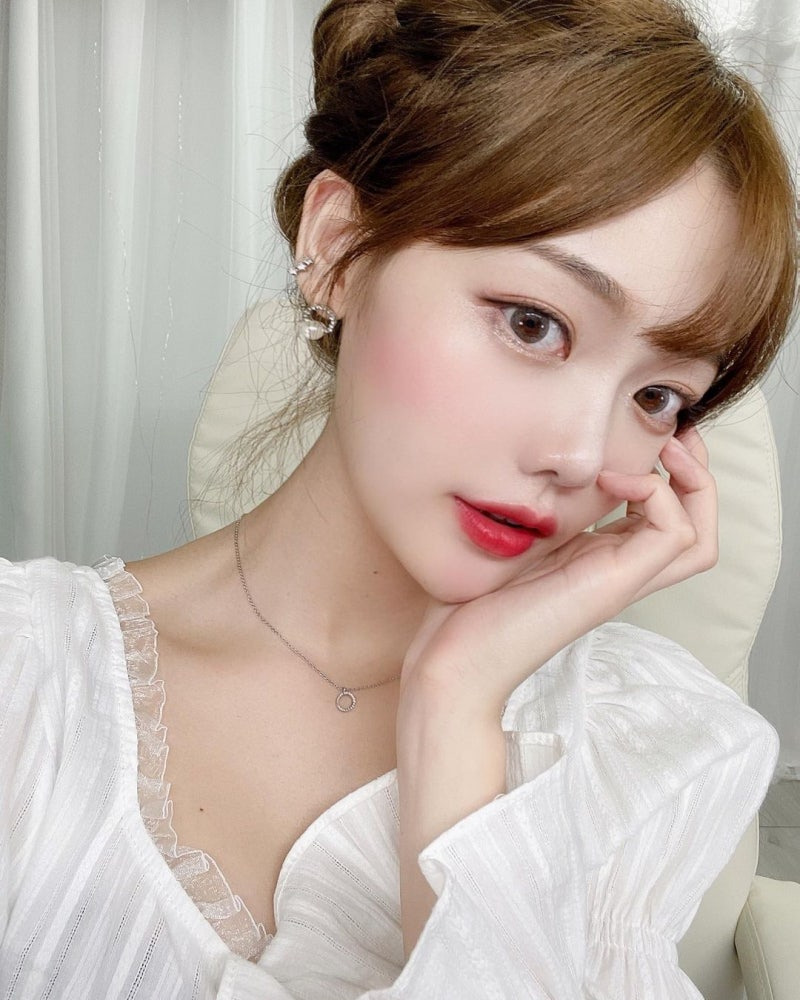 연예닷컴 :: SOOP BJ 앙체리, 미모+댄스+입담까지! 인기 급상승 중인 그녀의 모든 것