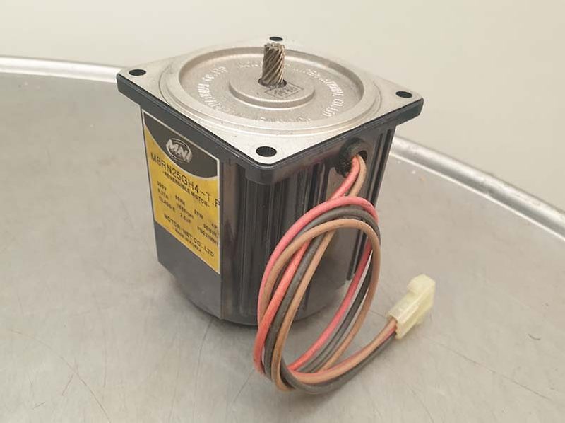 리버시블 모터 MNI Reversible Motor 단상 220V 25W 4P 1550rpm 80X80mm MOTOR-NET ...