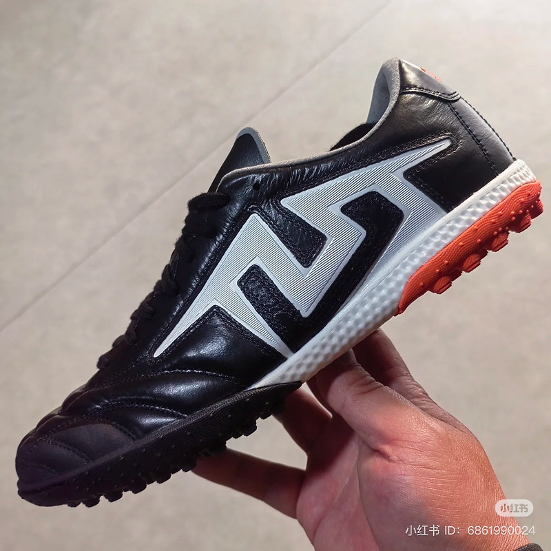 TLSS 택티션 고트 TF, MG 할로윈 에디션 실물 사진