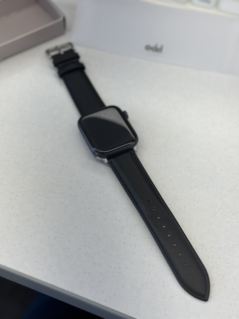 합리적인 가격에 깔끔한 odd 애플워치 수제 소가죽 스트랩(블랙) 추천합니다.