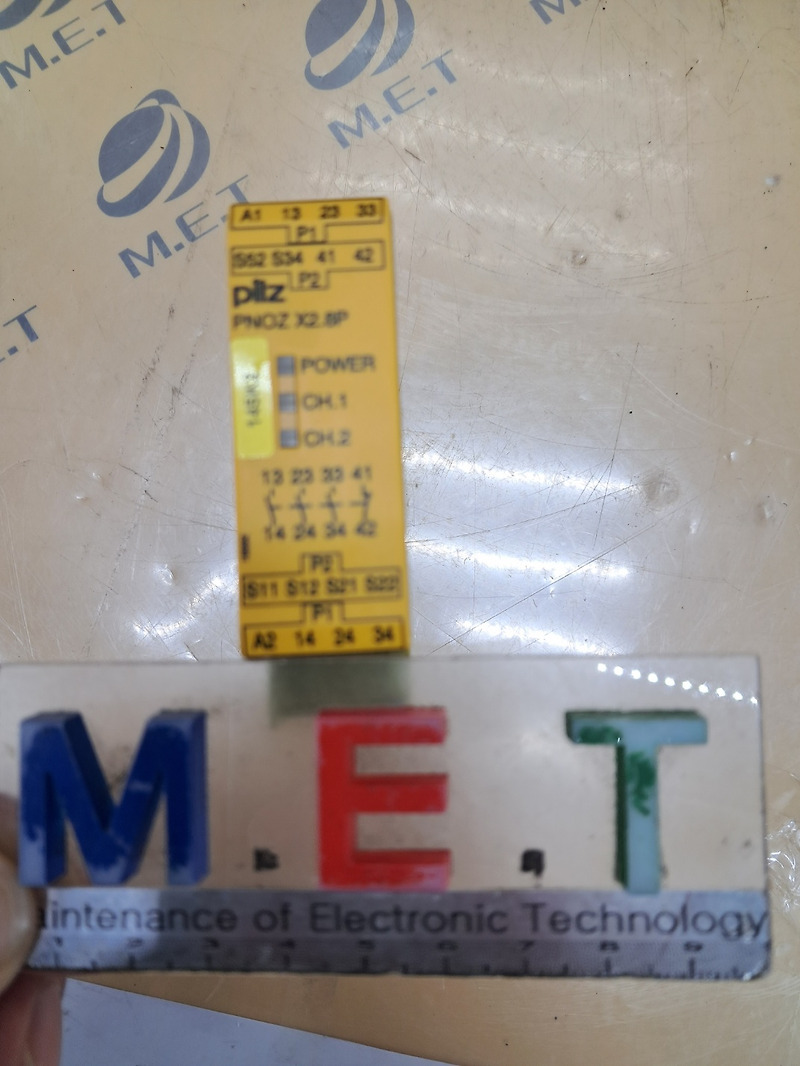 [PLC] PILZ PNOZ X2.8P C 24VACDC /구매 수리 단종품지원 / (주)엠이티