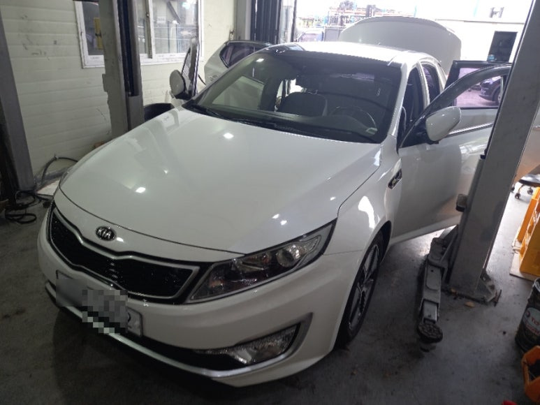 K5 하이브리드 HVAC 제어 모듈 및 하이브리드배터리 교체 수리