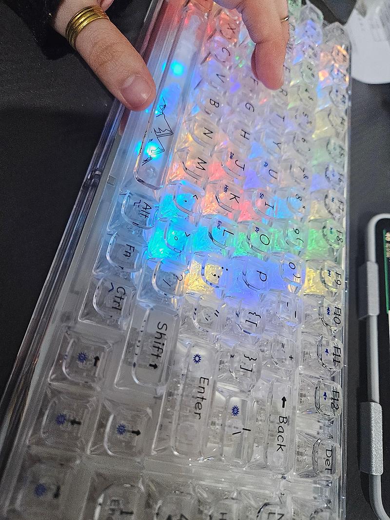 EWEADN V99 기계식 키보드 설정 가이드: 백라이트, 키 매핑, 전원 관리까지